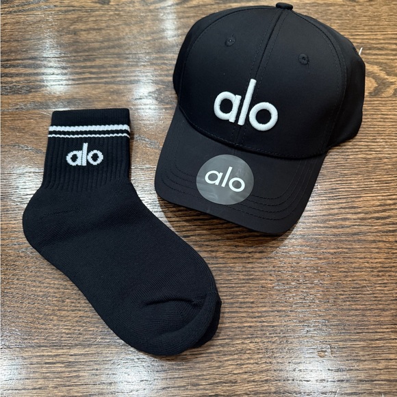 ALO Yoga | Accessories | Alo Bundle Offduty Cap And Throwback Socks ...